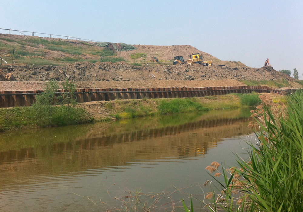 Sistemazione argini fiumi e laghi - Chimin
